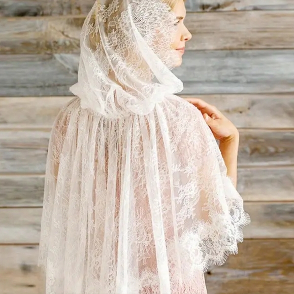 preppyjunctionveilshop | Accessories | Lace Head Covering Veil White ...